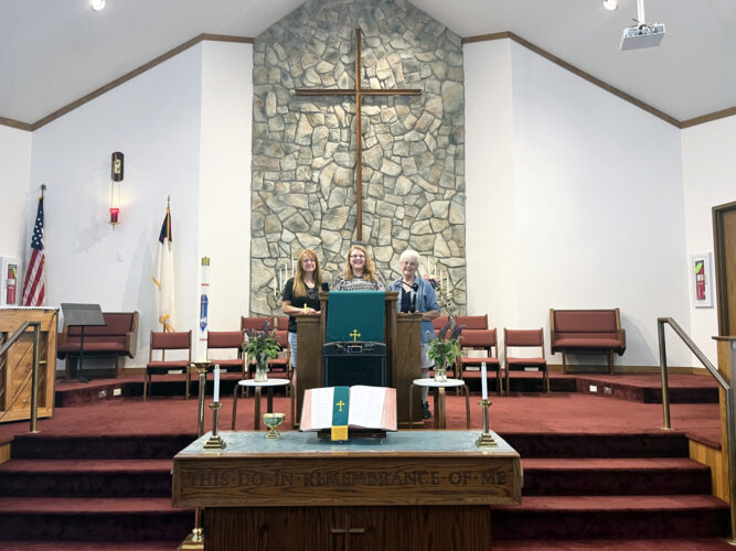 Pathway to Christ welcomes new preacher | News, Sports, Jobs - The Express